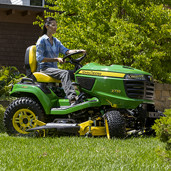 John Deere X758 Mowers | Everglades Equipment Group