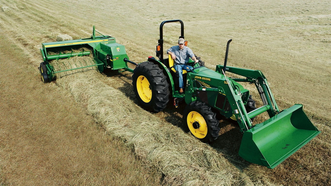 John Deere 338 Hay Forage | Everglades Equipment Group
