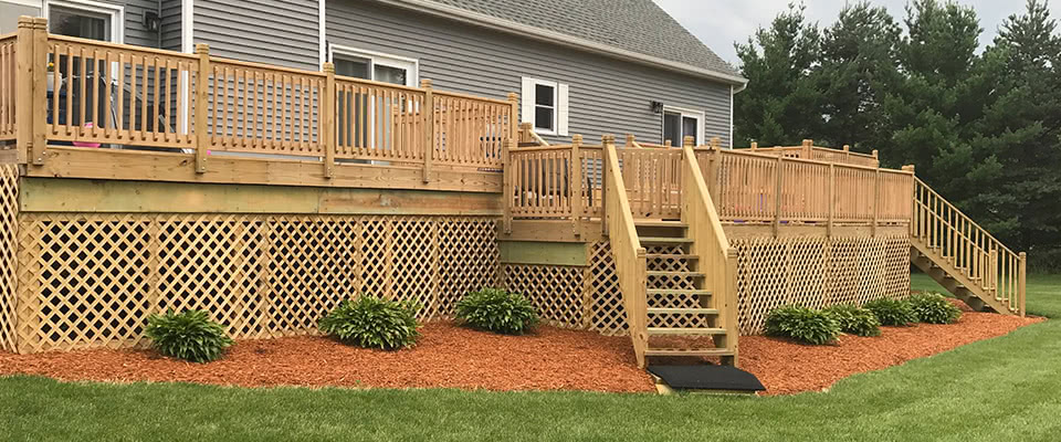 Gold Mulch | Bag or Bulk Gold Mulch | Everglades Farm Equipment