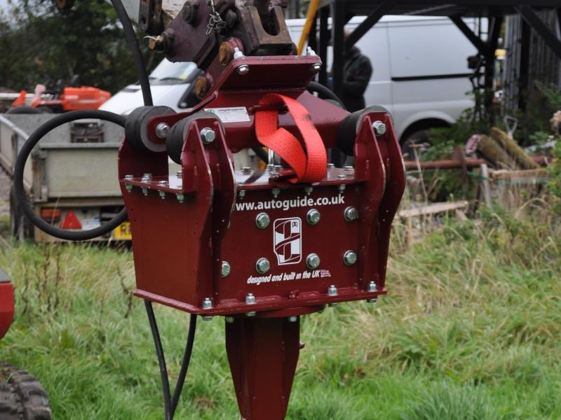 Seago International Midi Postmaster Post Driver Implements | Everglades ...