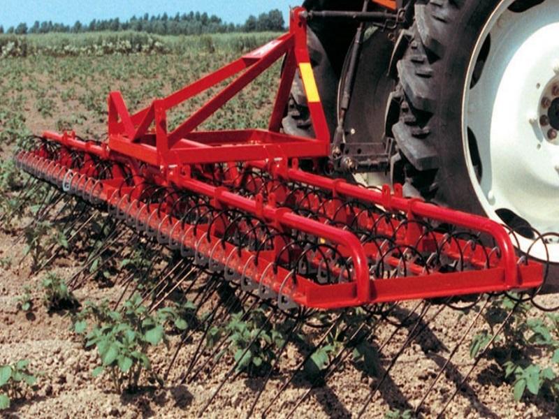 Lely Turf | Spreaders & Tillers | Everglades Equipment Group